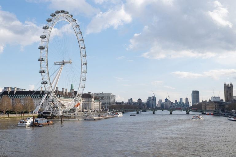 Start Your College Journey at NYU London with the Global Gateway ...